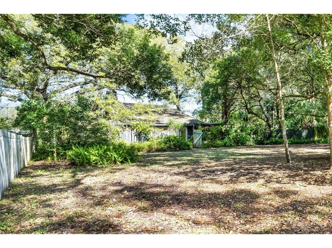 2313 Loch Lomond Drive, Winter Park, FL, 32792 | MLS: O6182627 | Edina ...