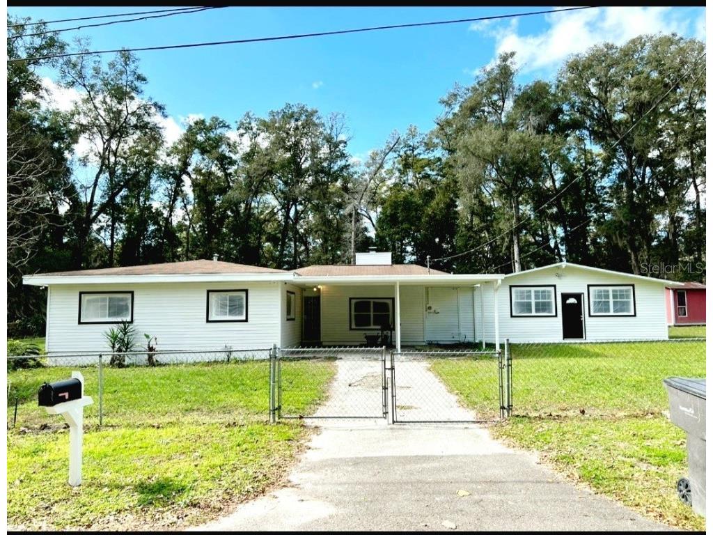 2340 NE 14th Avenue, Ocala, FL, 34470 | MLS: O6012282 | Edina Realty