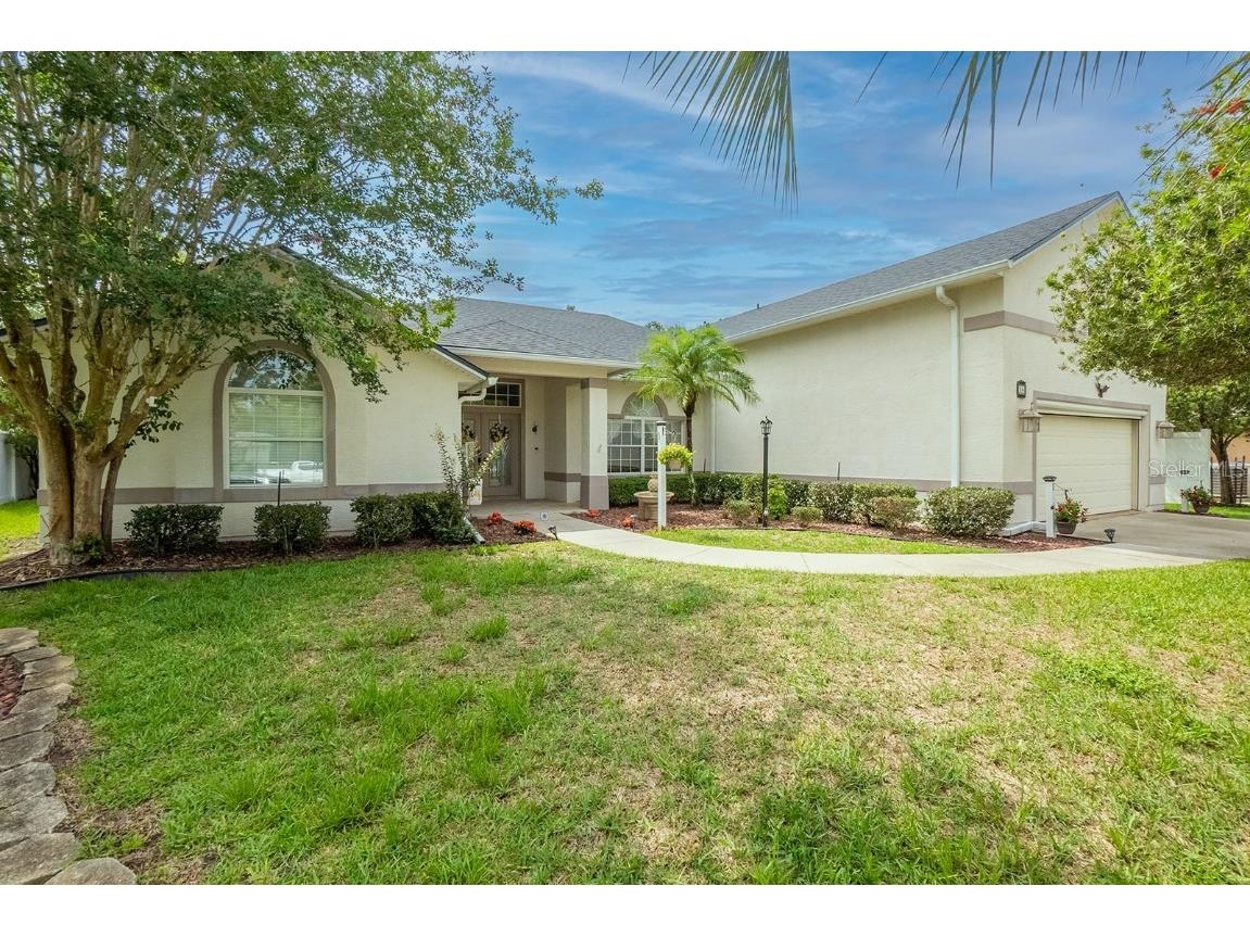 24 Leaver Drive, Palm Coast, FL, 32137 | MLS: O6214189 | Edina Realty