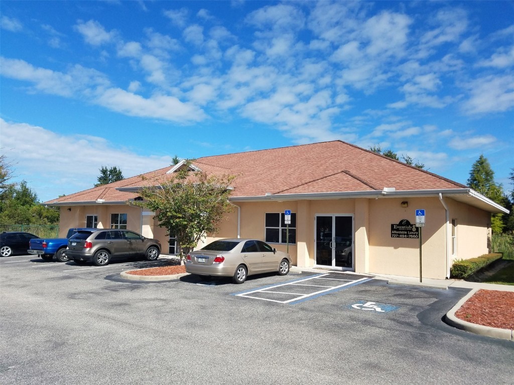 2445 Country Place Boulevard, New Port Richey, FL, 34655 | MLS ...