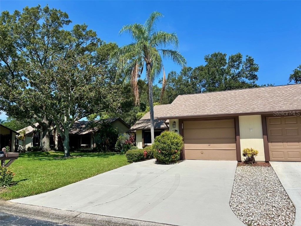 2456 Bay Berry Court, Clearwater, FL, 33763 | MLS: TB8407714 | Edina Realty