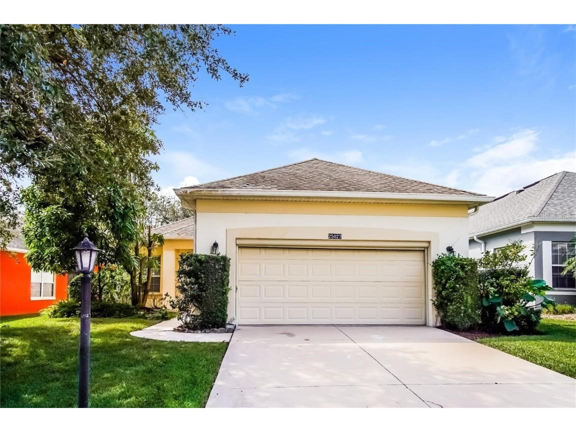 25027 Cypress Pond Court, Leesburg, FL, 34748 | MLS: G5086042 | Edina ...