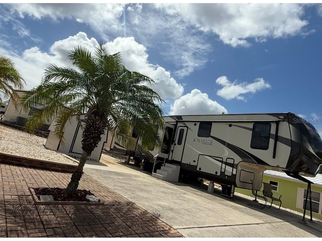 251 Patterson Road #F5, Haines City, FL, 33844 | MLS: J994316 | Edina ...