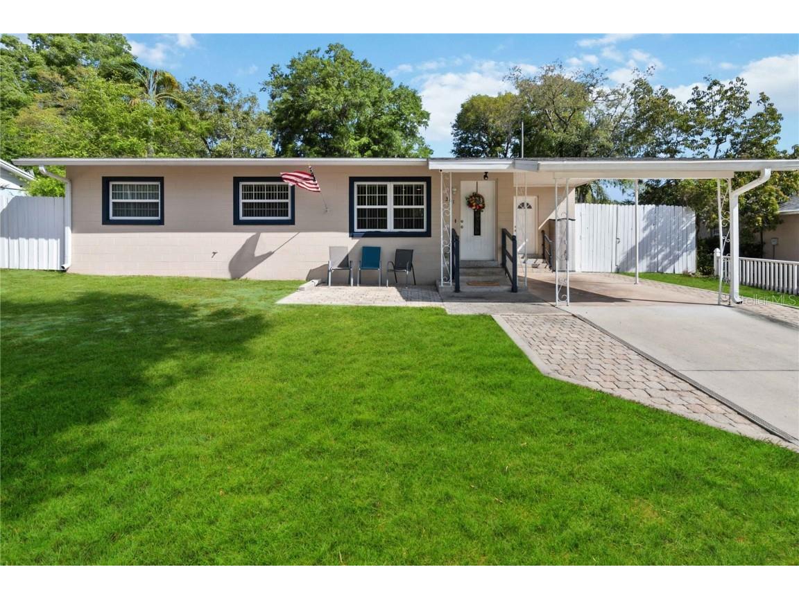 261 Mockingbird Lane, Casselberry, FL, 32707 | MLS: O6190560 | Edina Realty