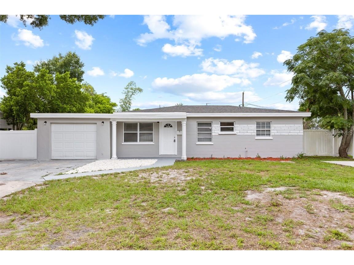 2615 Sunshine Drive S, Lakeland, FL, 33801 | MLS: L4945909 | Edina Realty