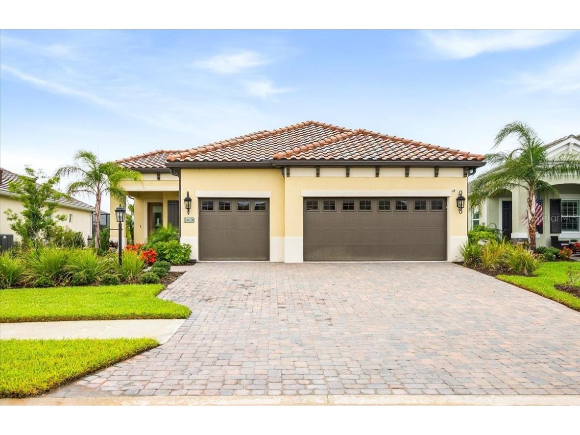 26628 Irwin Drive, Englewood, FL, 34223 | MLS: O6210847 | Edina Realty