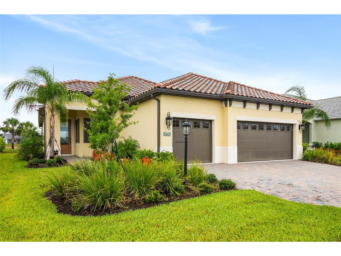 26628 Irwin Drive, Englewood, FL, 34223 | MLS: N6135443 | Edina Realty