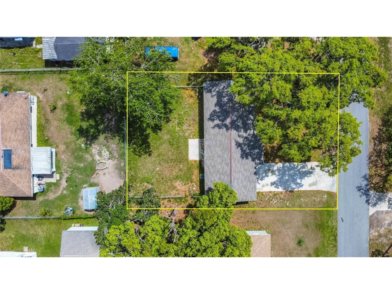 27111 Wakefield Drive, Brooksville, FL, 34602 | MLS: TB8373103 | Edina ...