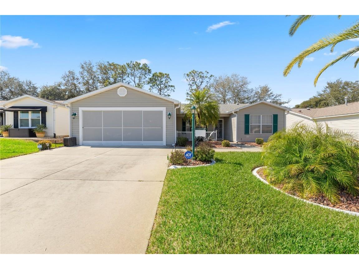 2738 Privada Drive, The Villages, FL, 32162 | MLS: G5093380 | Edina Realty