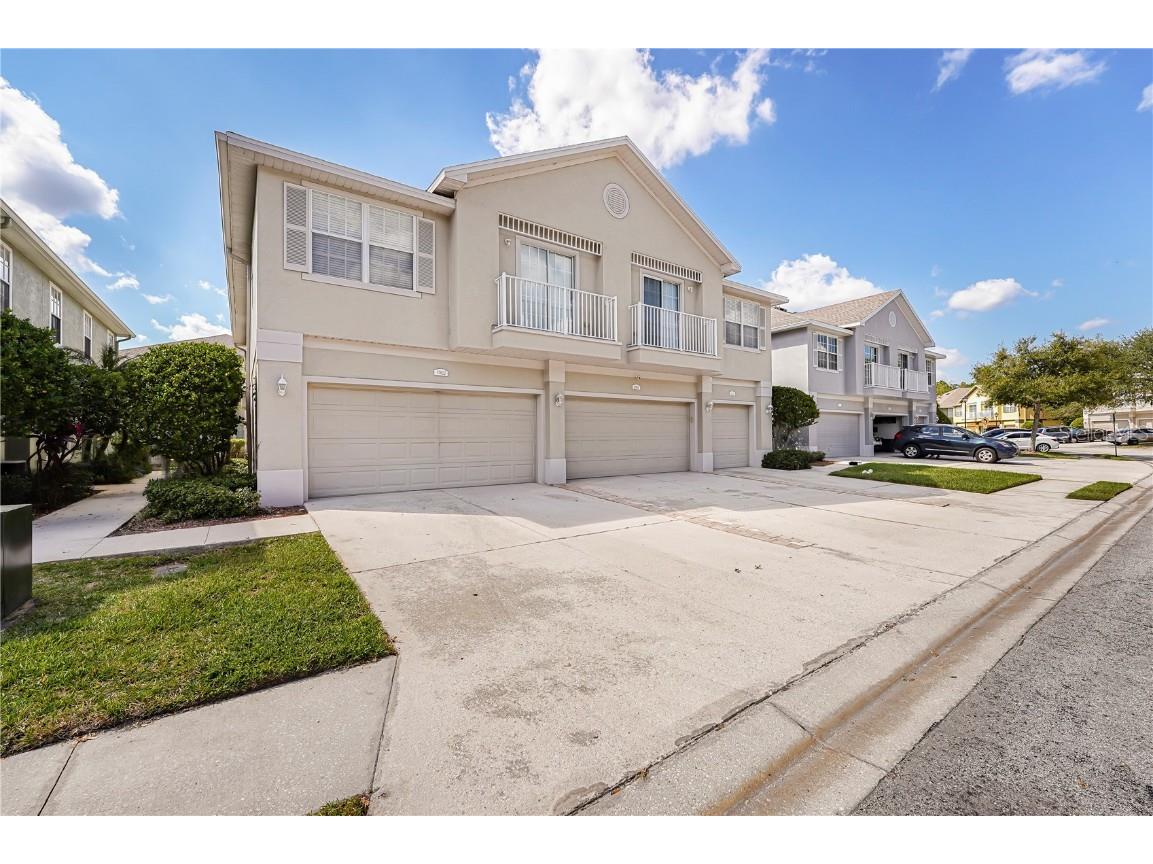 27620 Pleasure Ride Loop, Wesley Chapel, FL, 33544 | MLS: T3481476 ...