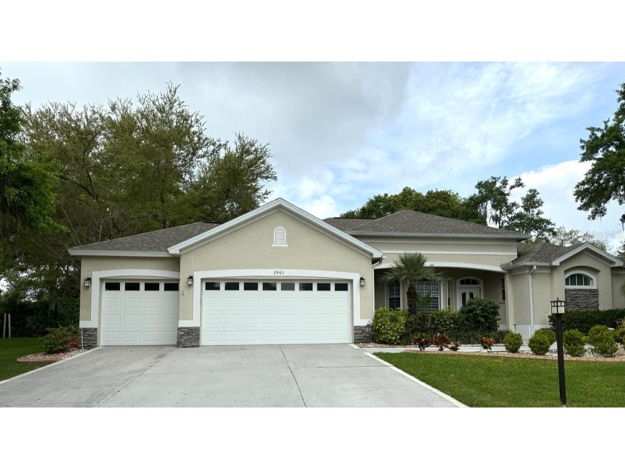 2901 Forest Hammock Drive, Plant City, FL, 33566 | MLS: T3512541 ...