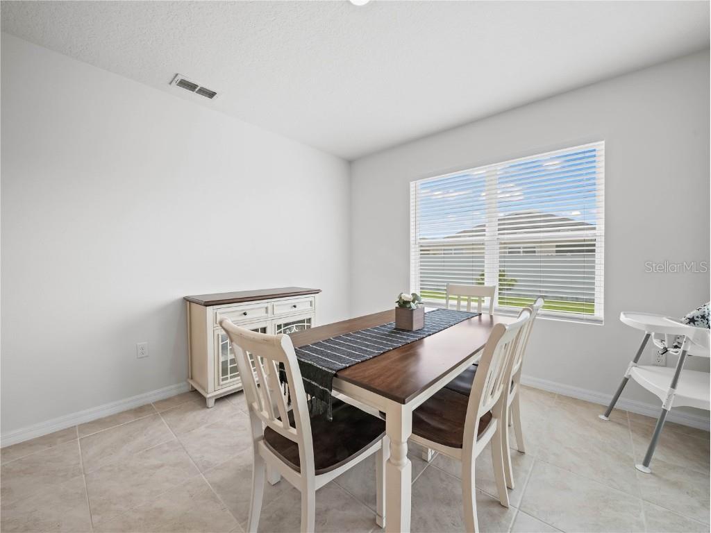 2911 Long Pond Drive, Lakeland, FL, 33811 | MLS: L4945907 | Edina Realty