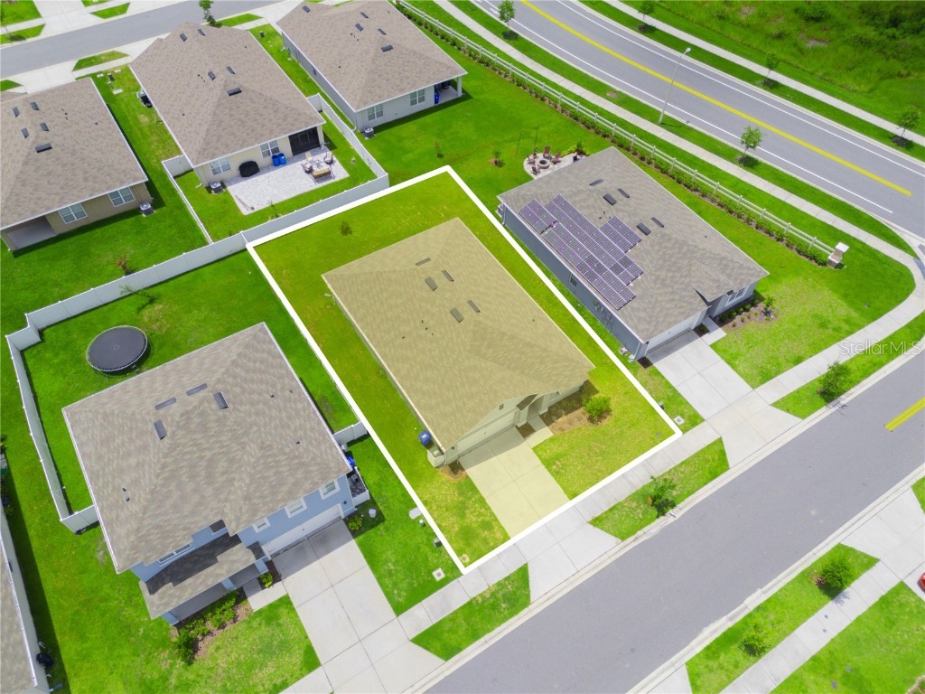 2911 Long Pond Drive, Lakeland, FL, 33811 | MLS: L4945907 | Edina Realty