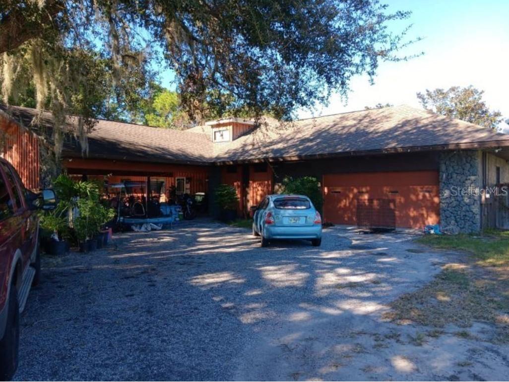 2922 Rustwood Lane, Eustis, FL, 32726 | MLS: TB8437456 | Edina Realty