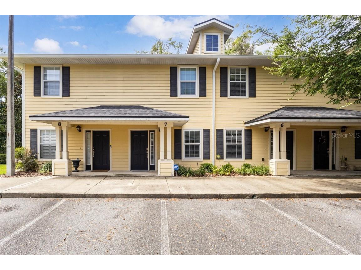 2926 SW 35th Place #7, Gainesville, FL, 32608 | MLS: GC532668 | Edina ...