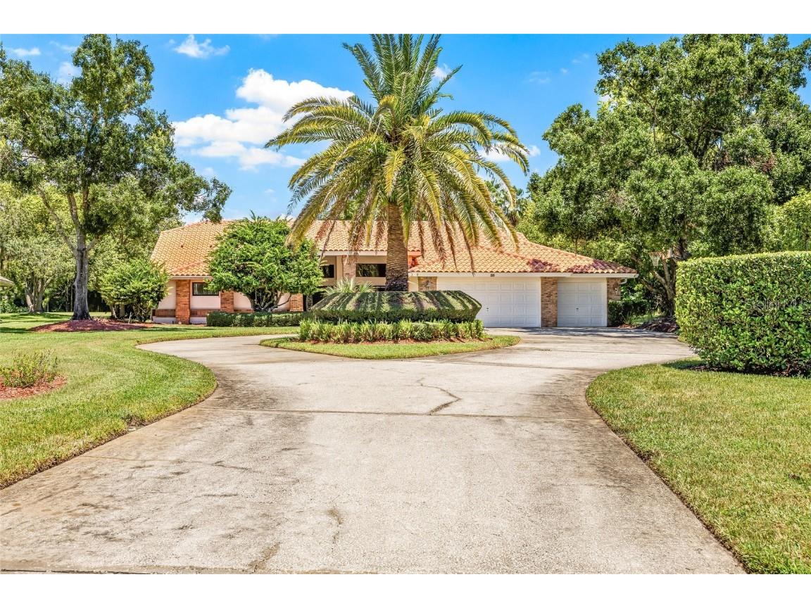 30 Stanton Circle, Oldsmar, FL, 34677 | MLS: TB8411839 | Edina Realty
