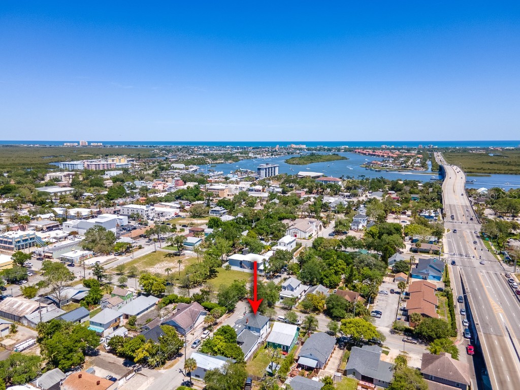 300 S Orange Street, New Smyrna Beach, FL, 32168 | MLS: NS1081242 ...