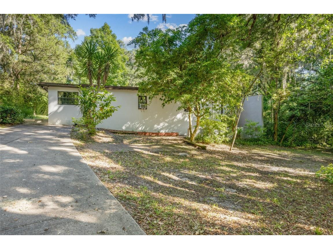 3003 SW 1st Way, Gainesville, FL, 32601 | MLS: GC522537 | Edina Realty