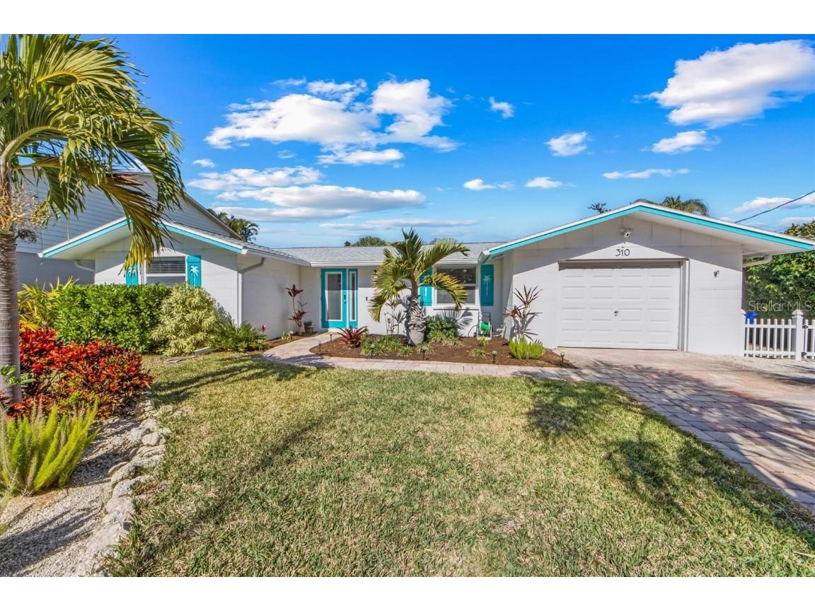 310 Iris Street, Anna Maria, FL, 34216 | MLS: A4600422 | Edina Realty