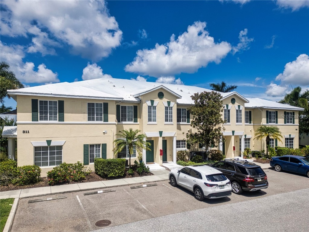 311 Cape Harbour Loop #103, Bradenton, FL, 34212 | MLS: A4615758 ...