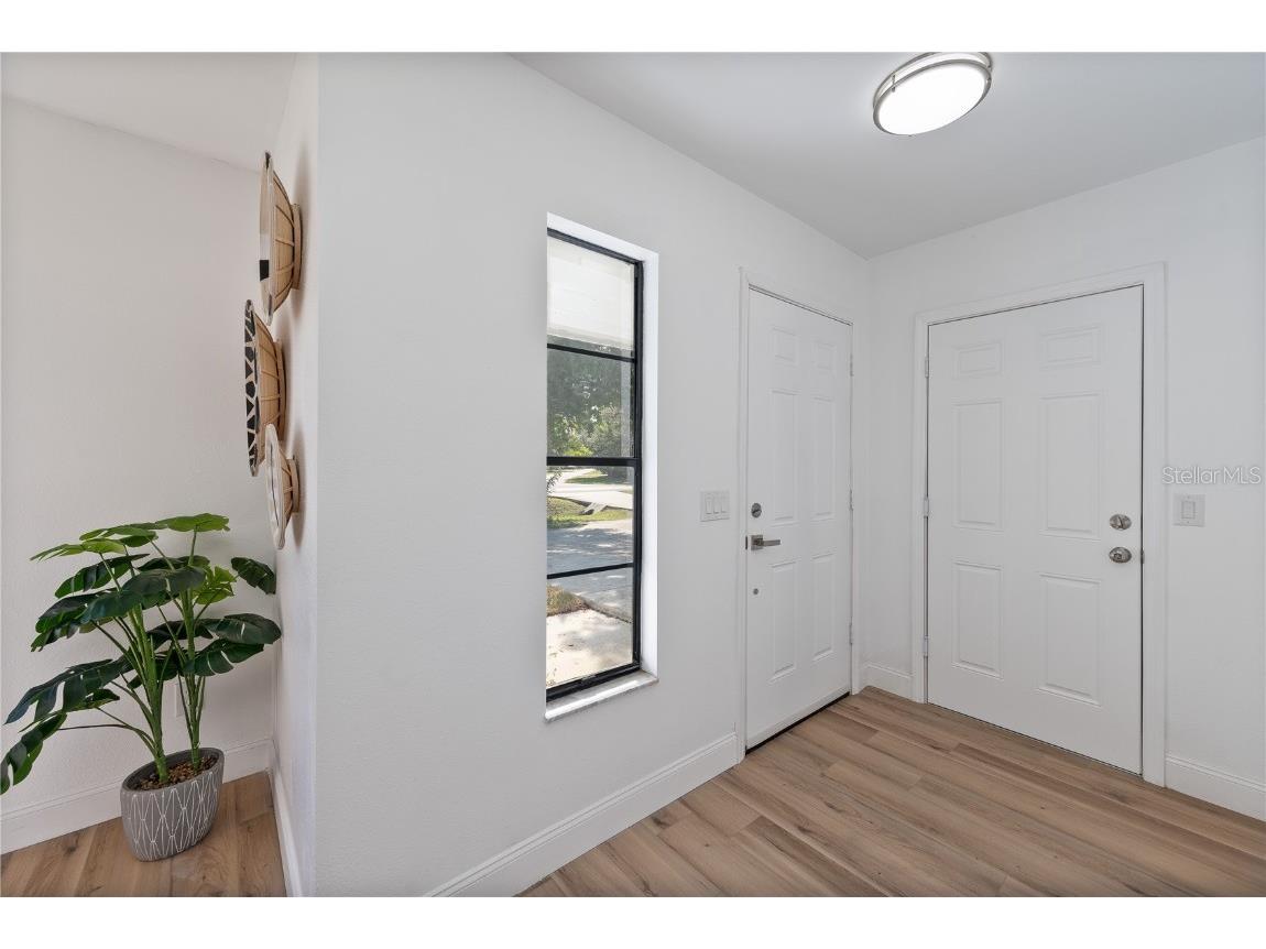 314 S County Road 419, Chuluota, FL, 32766 | MLS: O6197391 | Edina Realty