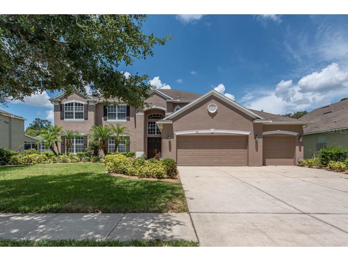 315 Carriage Oak Place, Seffner, FL, 33584 | MLS: T3421431 | Edina Realty