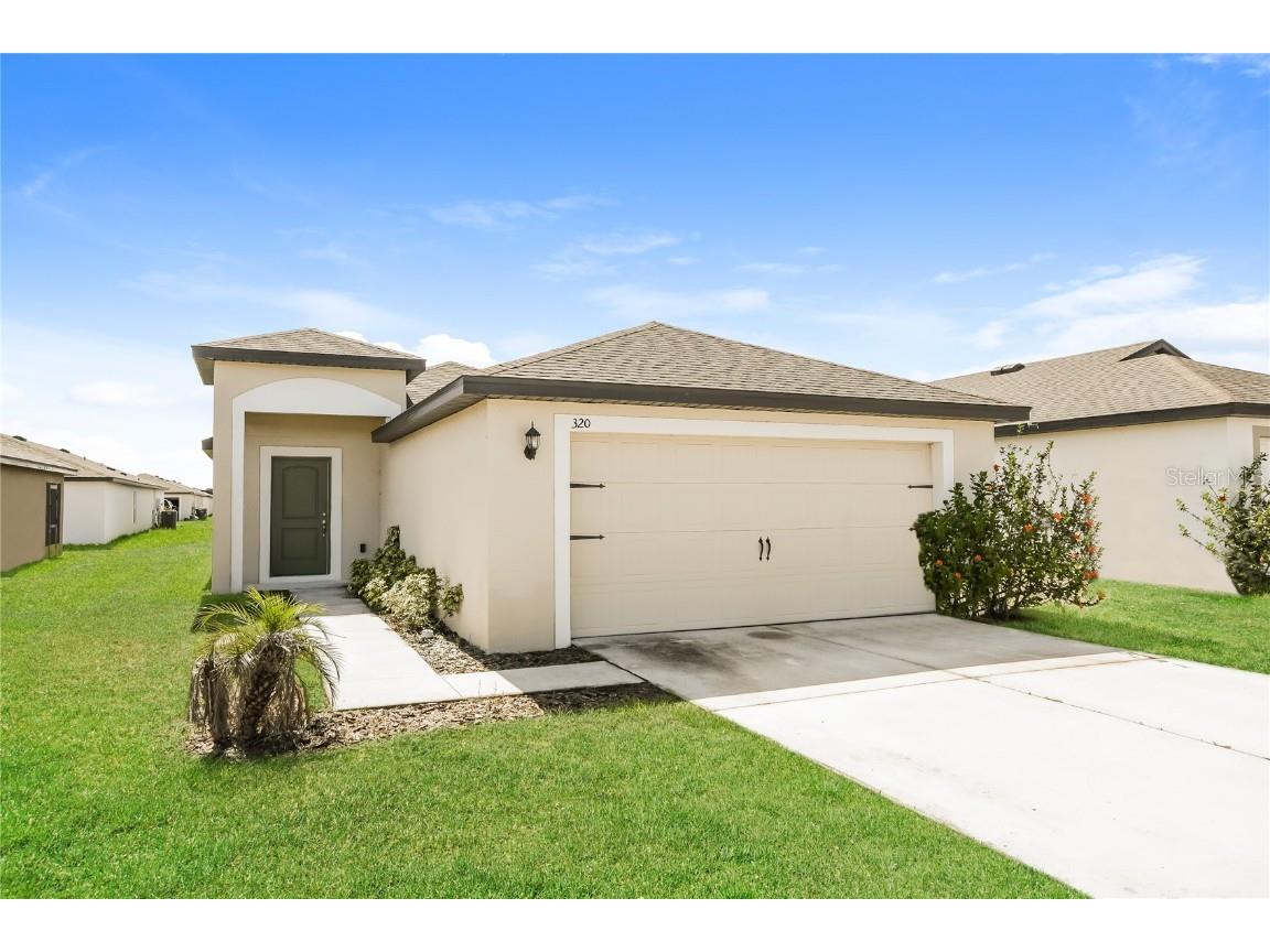 320 Kensington View Drive, Winter Haven, FL, 33880 | MLS: TB8332714 ...