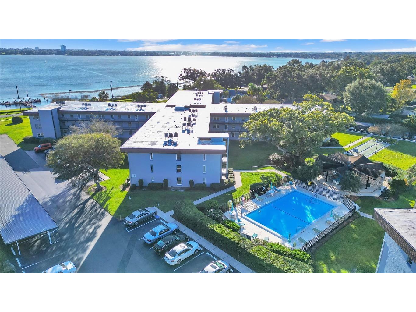 333 Lake Howard Drive NW #104B, Winter Haven, FL, 33880 | MLS: P4930843 ...