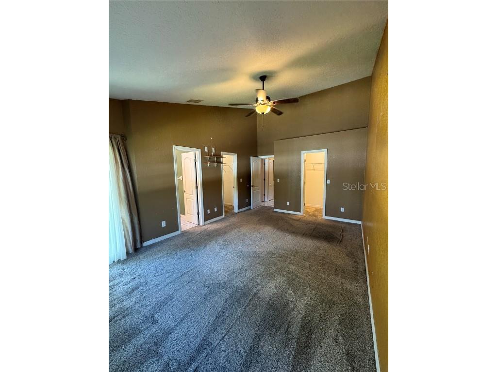 3467 Fox Hunt Drive, Palm Harbor, FL, 34683 | MLS: TB8370668 | Edina Realty