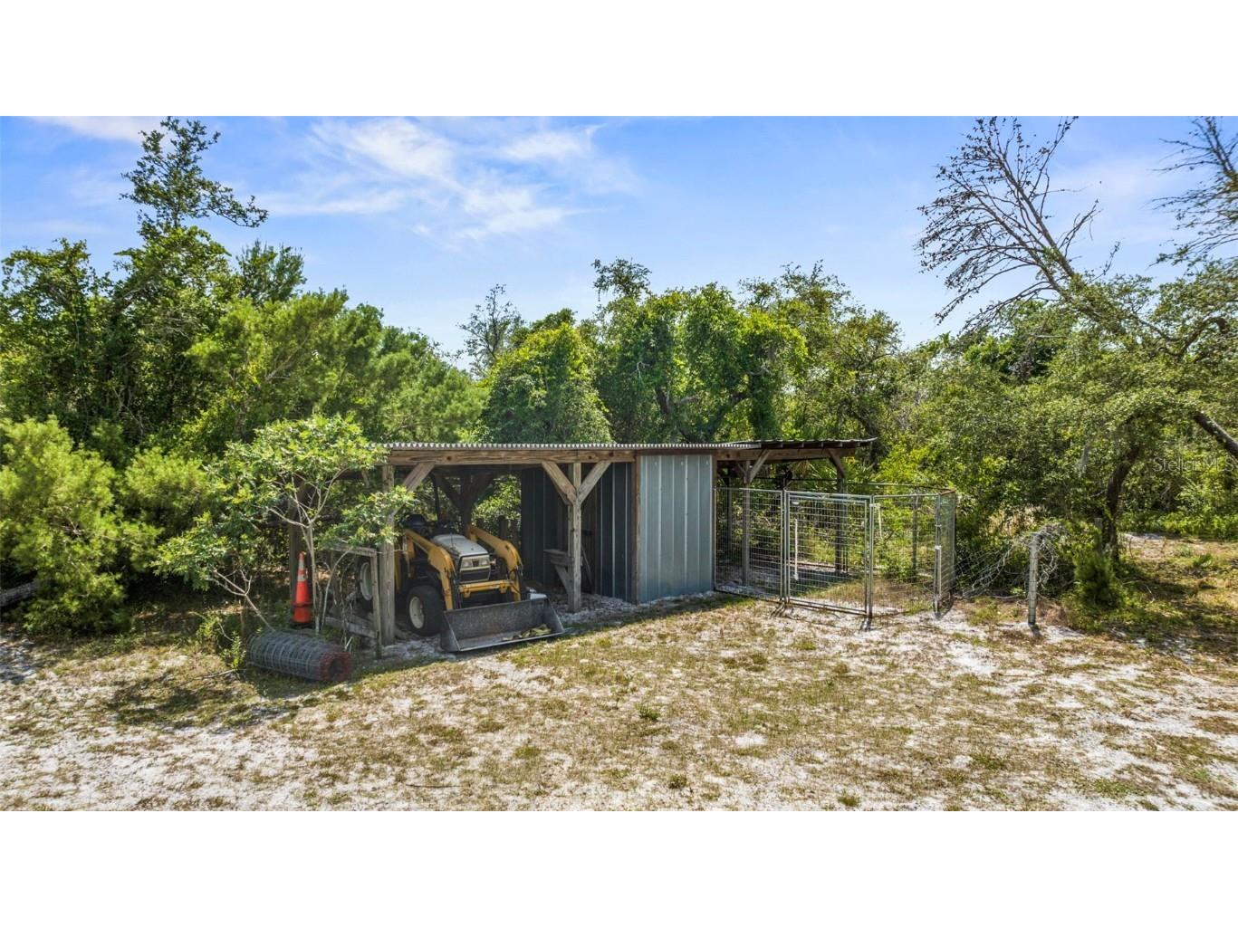 34717 Trails End Dr, Punta Gorda, FL, 33982 | MLS: A4607896 | Edina Realty