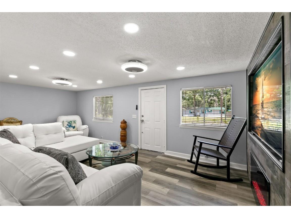 34932 Reynolds Street, Dade City, FL, 33523 | MLS: T3524680 | Edina Realty