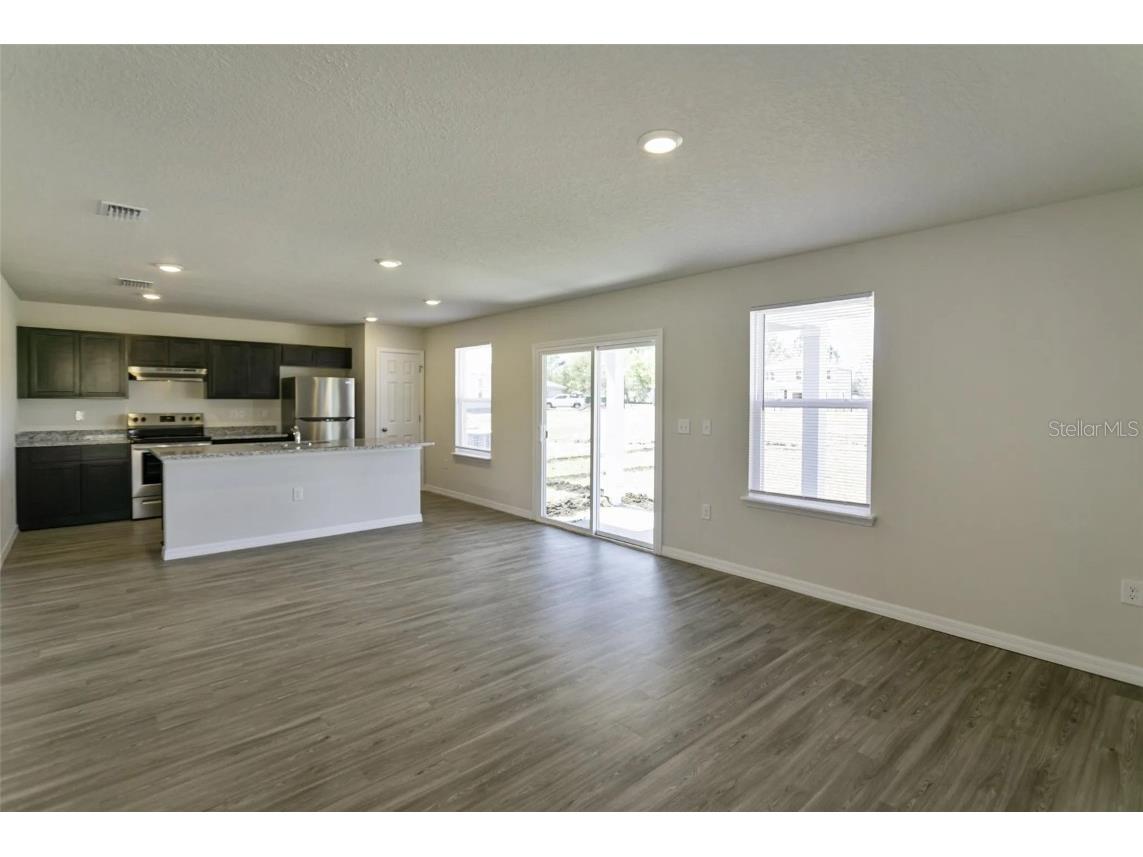 35 Wood Acre Lane, Palm Coast, FL, 32164 | MLS: OM679720 | Edina Realty