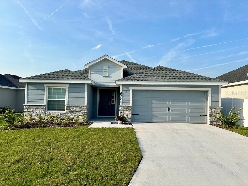 35639 Bellington Boulevard, Zephyrhills, FL, 33541 | MLS: T3514951 ...