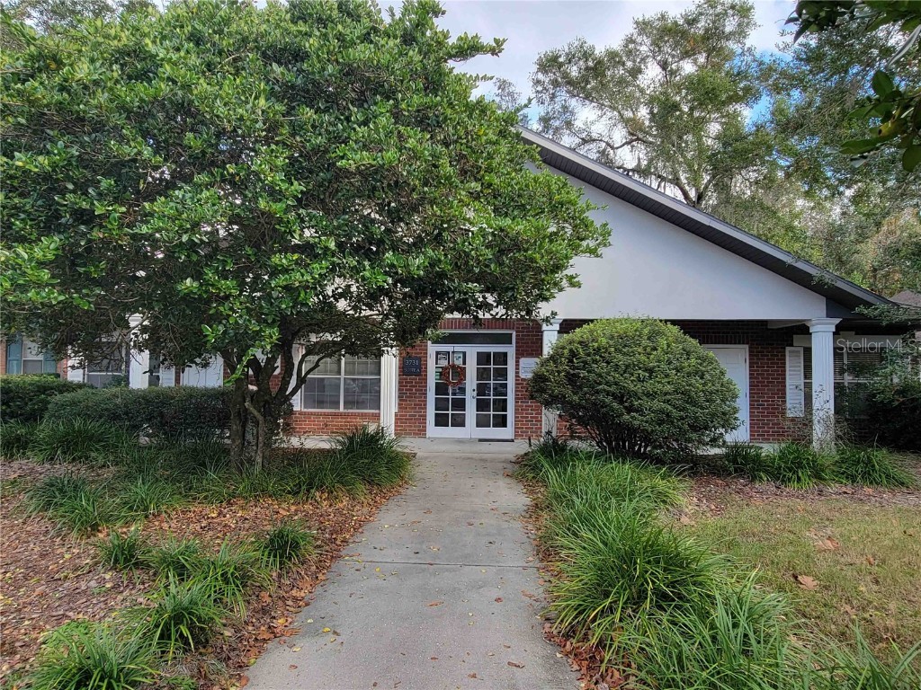 3731 NW 40th Terrace #B, Gainesville, FL, 32606 | MLS: GC509866 | Edina ...