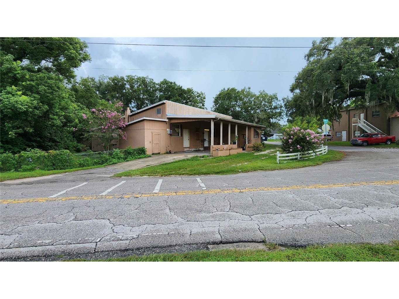 37520 Old Trilby Road, Dade City, FL, 33523 | MLS: T3477134 | Edina Realty