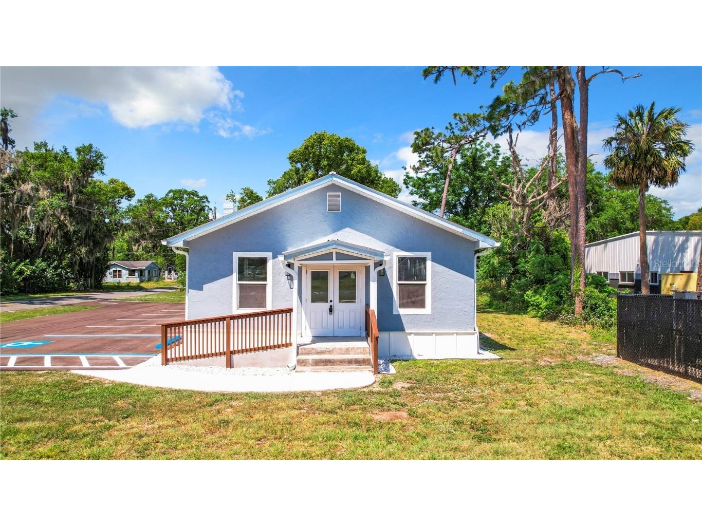 37651 State Road 19, Umatilla, FL, 32784 | MLS: O6185673 | Edina Realty