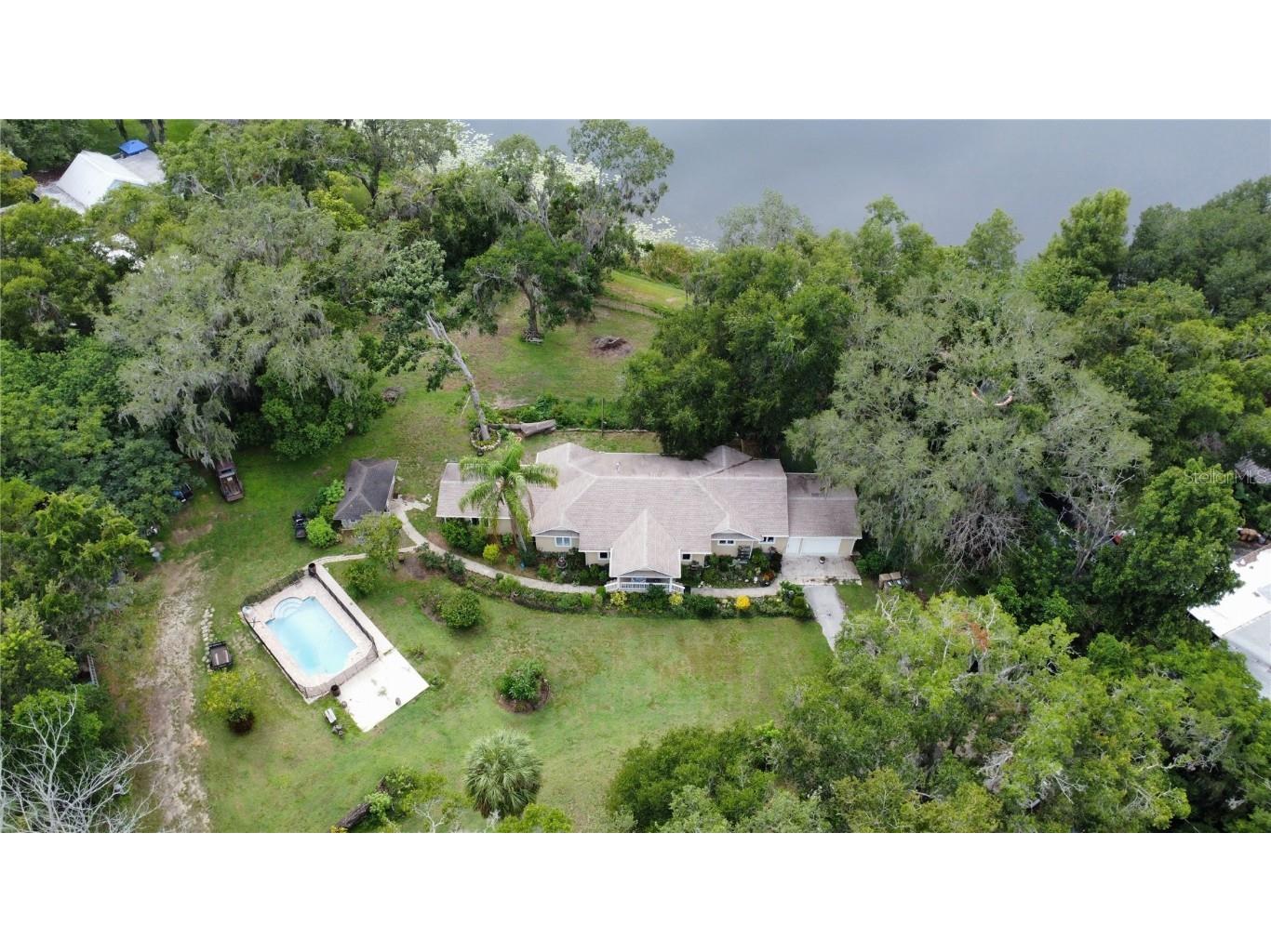 3785 Picciola Road, Leesburg, FL, 34748 | MLS: S5131041 | Edina Realty