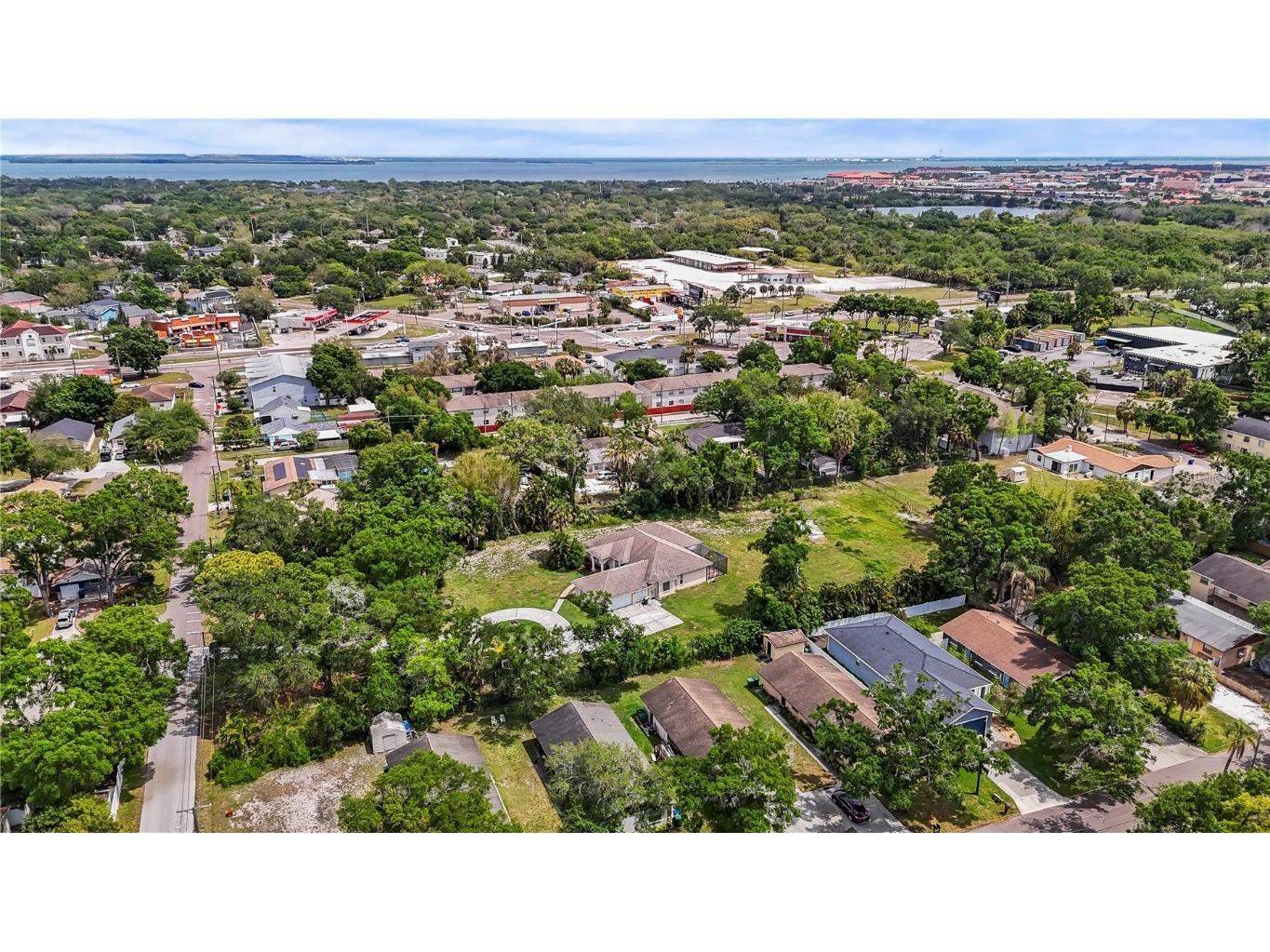 3902 W Elrod Avenue, Tampa, FL, 33616 | MLS: T3524037 | Edina Realty