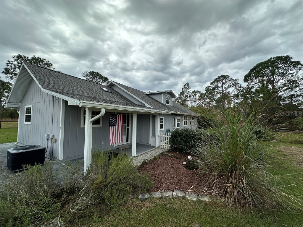 4070 Smith Road, New Smyrna Beach, FL, 32168 | MLS: NS1080086 | Edina ...