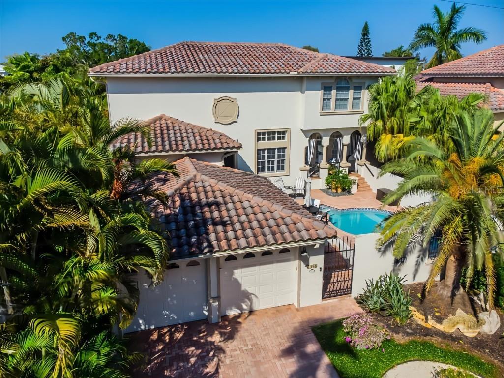 4108 Roberts Point Road, Sarasota, FL, 34242 | MLS: A4612333 | Edina Realty