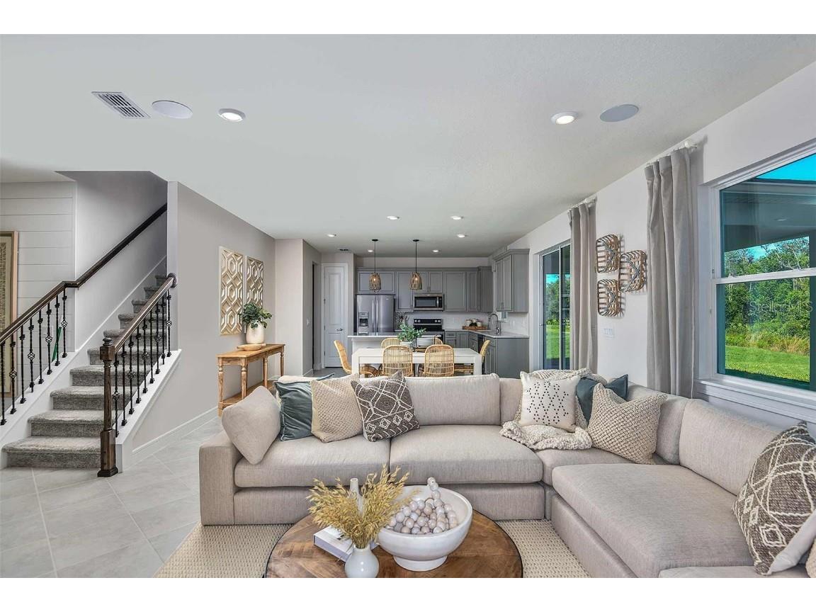 4131 Meandering Bay Drive, Apopka, FL, 32712 | MLS: O6193658 | Edina Realty