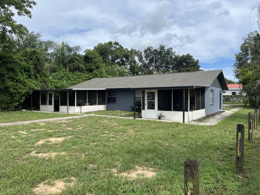 421 E Sessoms Avenue, Lake Wales, FL, 33853 | MLS: A4608375 | Edina Realty