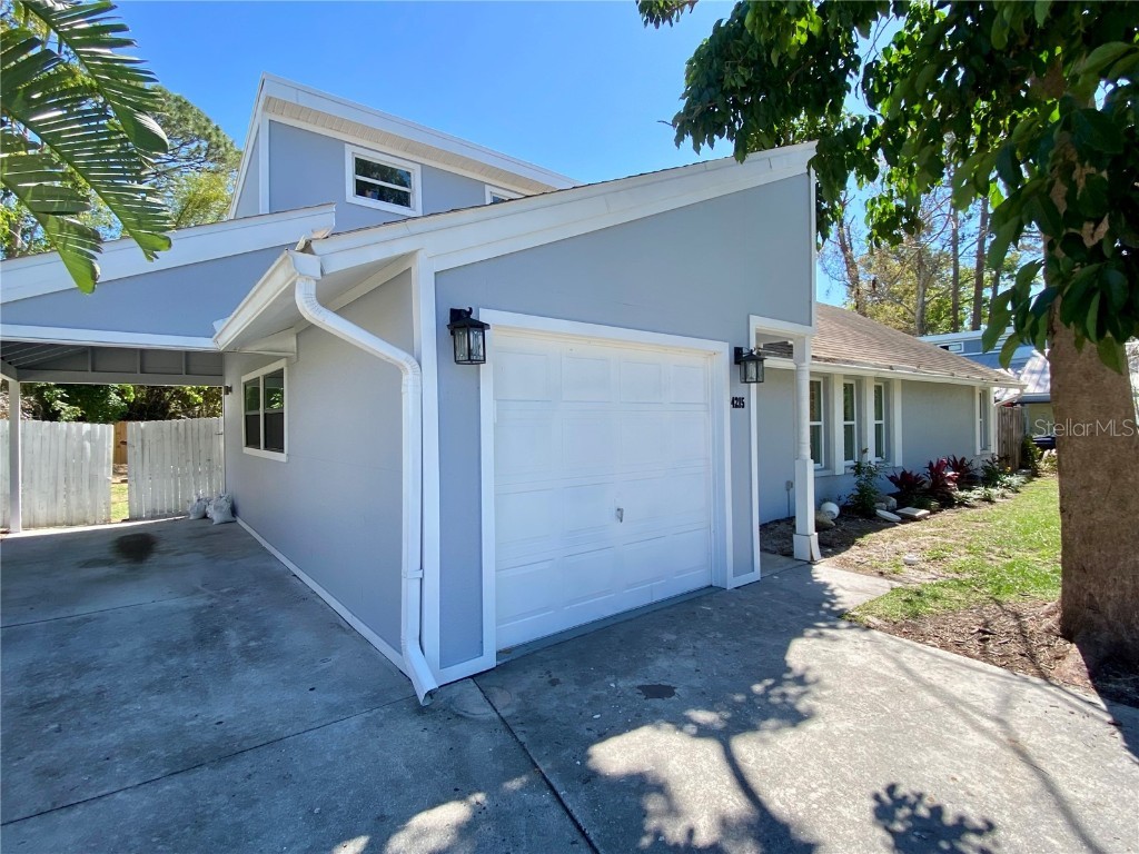 4215 Murdock Avenue, Sarasota, FL, 34231 | MLS: A4644199 | Edina Realty