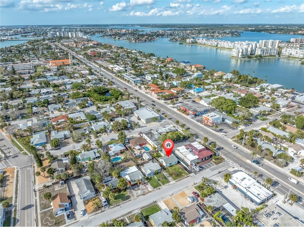 425 78th Avenue, Saint Pete Beach, FL, 33706 | MLS: U8233522 | Edina Realty