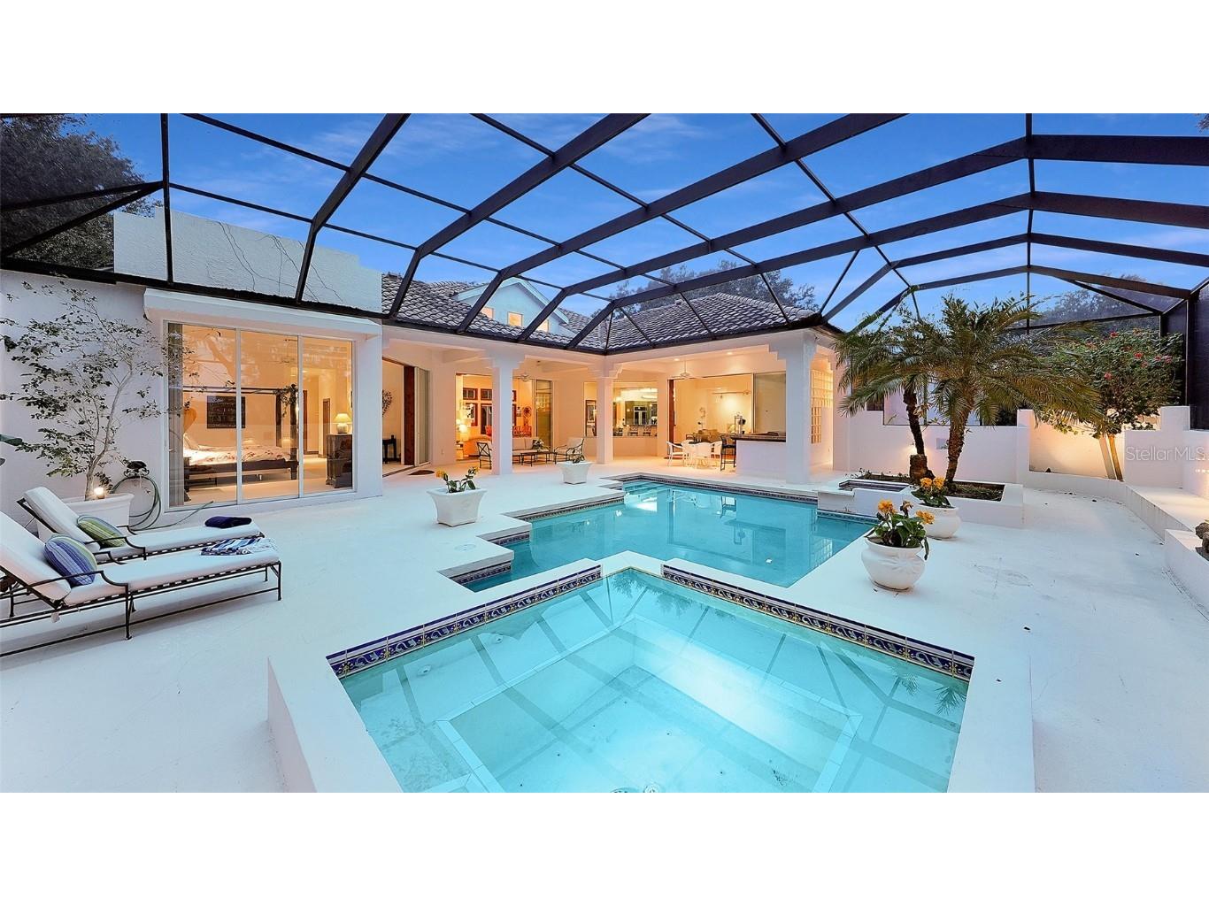 427 E Macewen Drive, Osprey, FL, 34229 | MLS: A4610538 | Edina Realty