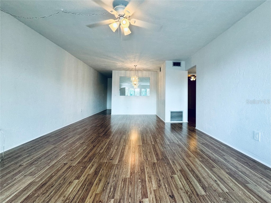 4300 58th Street N #1905, Kenneth City, FL, 33709 | MLS: U8222433 ...