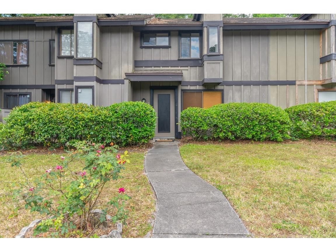 4454 Vienna Woods Way, Gainesville, FL, 32605 | MLS: GC521662 | Edina ...