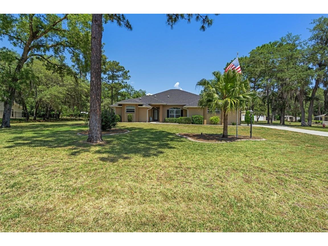 449 E Lancaster Street, Lecanto, FL, 34461 | MLS: W7864348 | Edina Realty