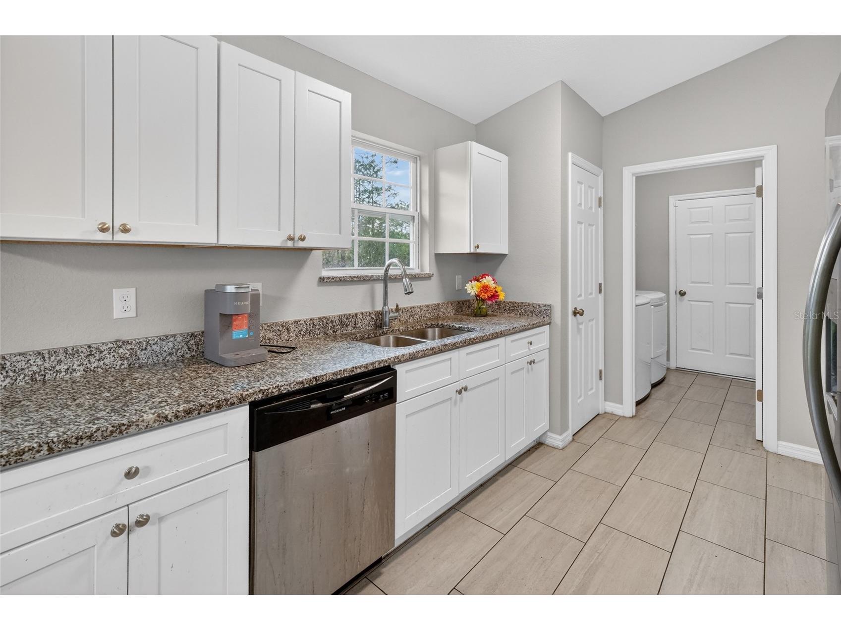452 NW Crocus Lane, Dunnellon, FL, 34431 | MLS: O6409484 | Edina Realty
