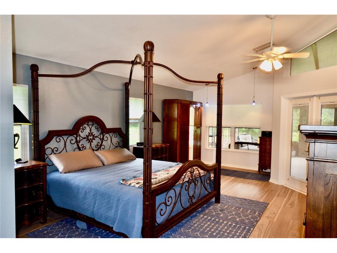 4708 SW 73rd Trail, Lake Butler, FL, 32054 | MLS: GC536302 | Edina Realty